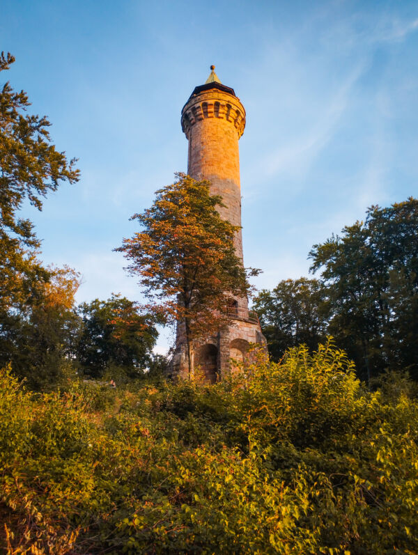Entdecken Sie den Humbergturm - Alle Infos auf einen Blick