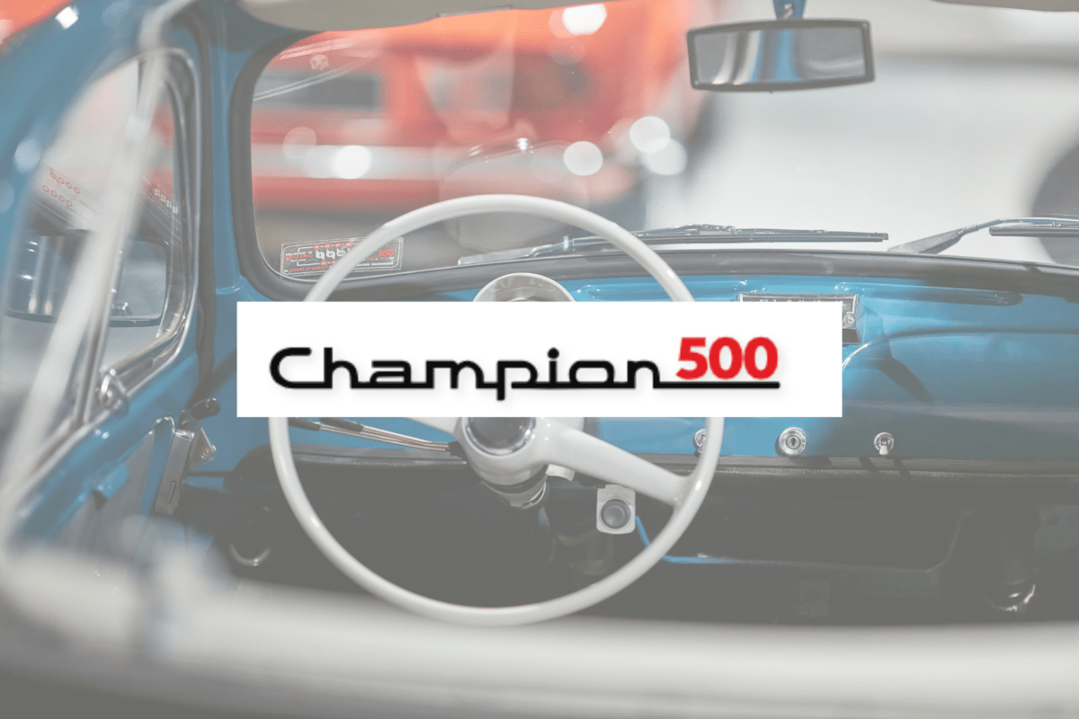 Oldtimer CHAMPION 500 zieht von der Sparkasse Vorderpfalz in die Rhein ...