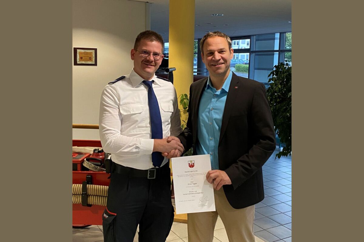 Pirmasens - Verpflichtung von Simon Tigges zum Brand- und ...